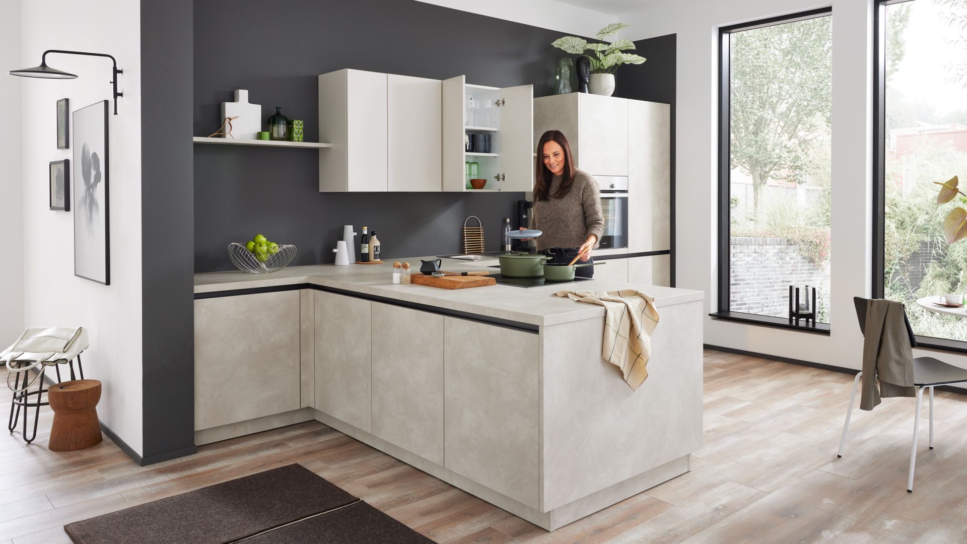 Grifflose Trendküche "Ella" in T-Form von Wert Küche | 701305-04